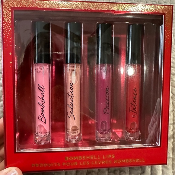 Victoria's Secret | Makeup | Nwt Victorias Secret Bombshell Lips Gift ...